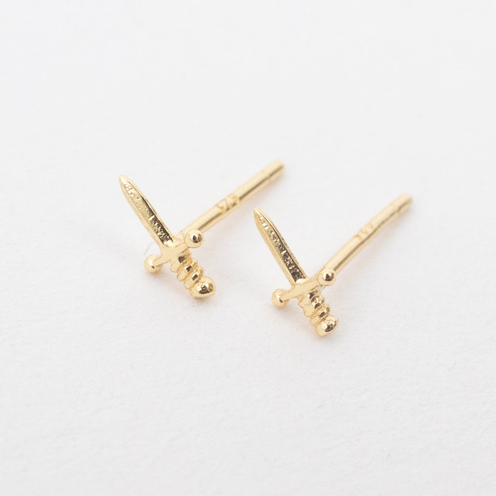 Dagger Studs – Silver Lotus Winnipeg